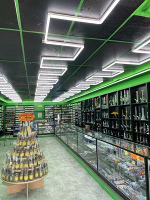 PUFF N PASS - 101 East Moreland Rd, Willow Grove, Pennsylvania - Vape ...