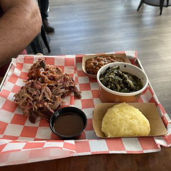 HANKERING SOUTHERN KITCHEN - Updated July 2024 - 36 Photos & 32 Reviews ...