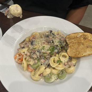 1933 KITCHEN & BAR - Updated August 2024 - 166 Photos & 90 Reviews ...