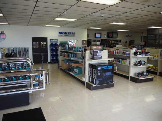 PACKER CITY INTERNATIONAL TRUCKS - Updated March 2026 - 611 Hansen Rd ...