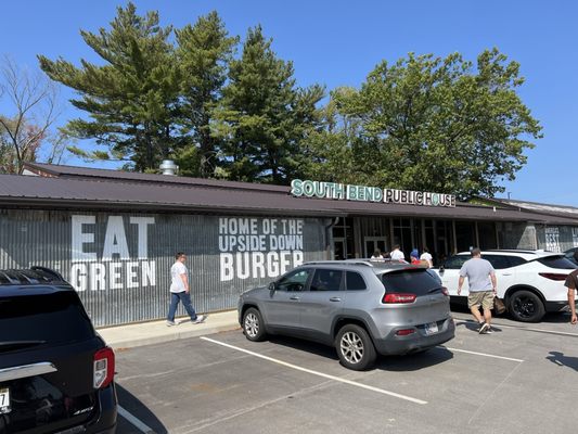 HOWARD PARK PUBLIC HOUSE - Updated August 2025 - 100 Photos & 116 ...