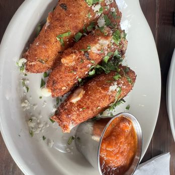 DIMO’S APIZZA - Updated July 2024 - 200 Photos & 175 Reviews - 701 E ...