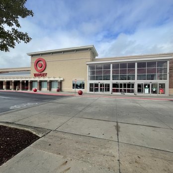 TARGET - Updated November 2025 - 26 Photos & 21 Reviews - 2195 Hwy 20 ...
