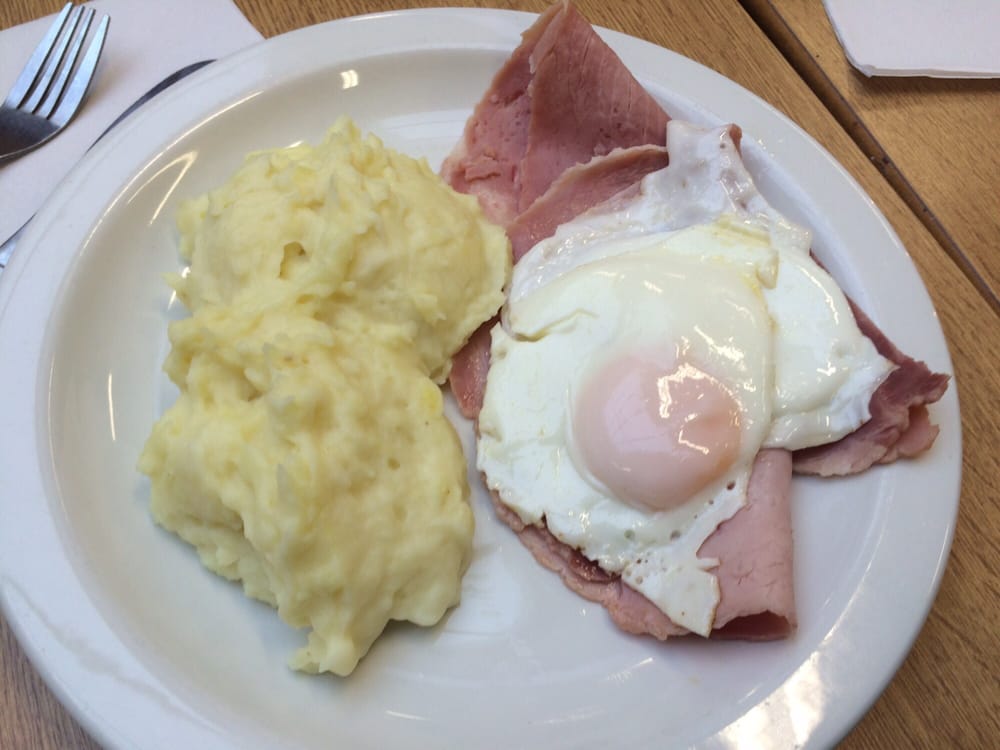 TESCO CHEETHAM HILL SUPERSTORE - Cheetham Hill Rd, Manchester, United ...