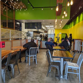 SISTA ROLES STREET EATS - Updated June 2025 - 137 Photos & 56 Reviews ...