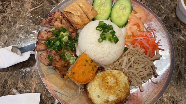 PHO SALT LAKE - Updated October 2024 - 141 Photos & 76 Reviews - 3390 S ...