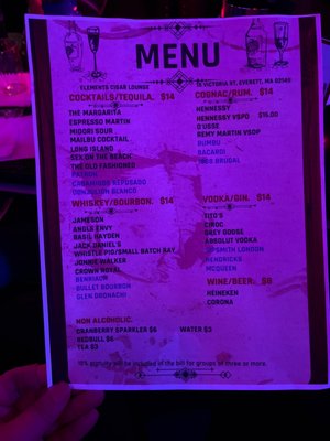 ELEMENTS CIGAR & HOOKAH LOUNGE - Updated October 2025 - 11 Photos - 15 ...