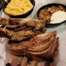 LIMP LIZARD - 65 Photos & 96 Reviews - Barbeque - 4628 Onondaga Blvd ...
