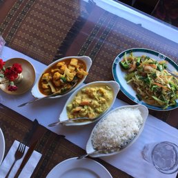 HIMALAYAN KITCHEN - Updated December 2025 - 180 Photos & 374 Reviews ...