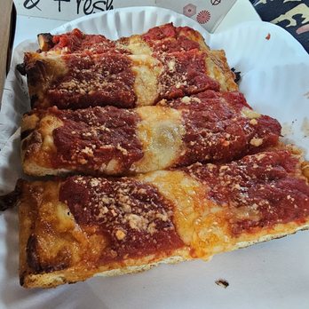 BROOKLYN BEEF N’ CHEESE - Updated December 2024 - 141 Photos & 45 ...