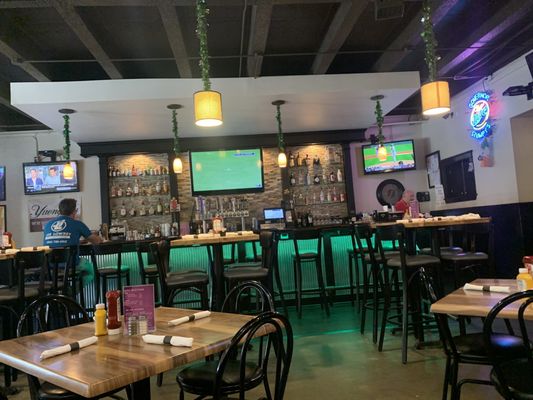 GOVERNOR STUMPY’S - Updated October 2025 - 52 Photos & 163 Reviews ...