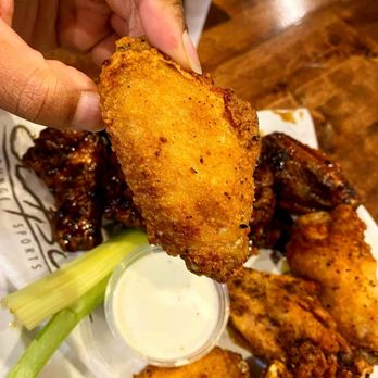 OUTPUT LOUNGE & SPORTS BAR - Updated July 2024 - 266 Photos & 455 ...