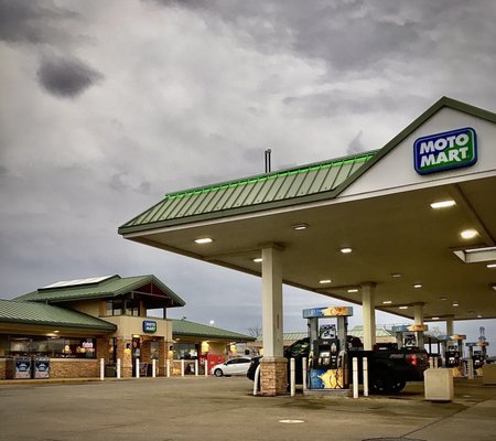 MOTO MART CONVENIENCE STORE NEW TOWN - Updated June 2024 - 3750 New ...