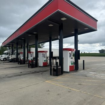 Stations Located CASEY'S - Updated January 2026 - 767 Central Ave ...