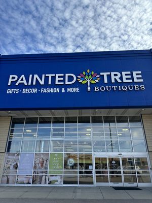 PAINTED TREE BOUTIQUES - Updated January 2025 - 20 Photos - 2757 Town ...