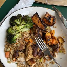 DIG INN - Updated July 2025 - 161 Photos & 92 Reviews - 43 High Ridge ...