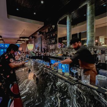 EL CHE STEAKHOUSE & BAR - Updated October 2024 - 897 Photos & 450 ...