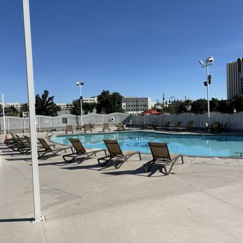 J RESORT - Updated June 2025 - 131 Photos & 186 Reviews - 345 N ...