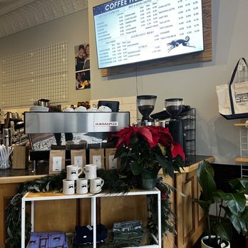 COFFEE HOUND - Updated December 2025 - 78 Photos & 149 Reviews - 407 N ...