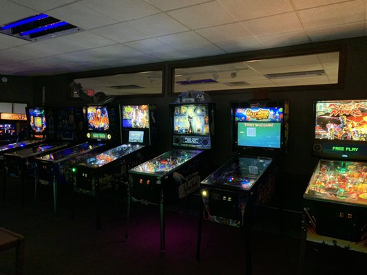 GEEKS MANIA - 89 Photos & 79 Reviews - 6502 Odana Rd, Madison ...