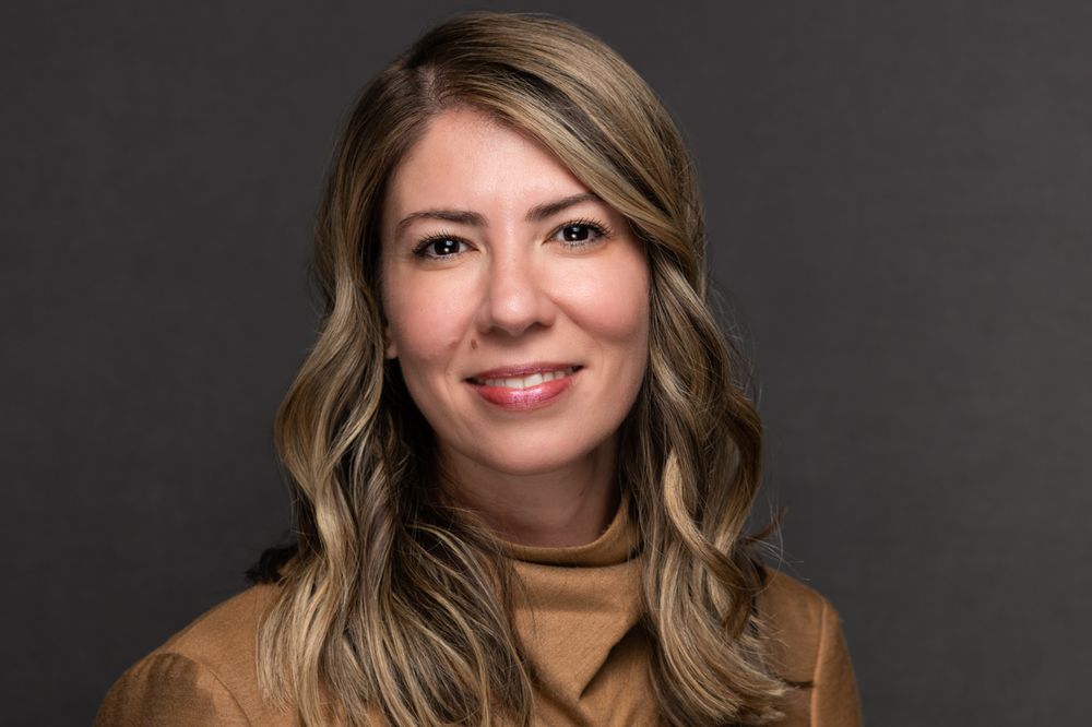 ELEVATED HEADSHOTS - Updated April 2025 - Request a Quote - 18 Photos - Naperville, Illinois ...