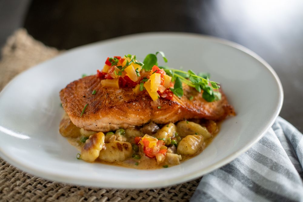 CYPRESS SOCIAL - 251 Photos & 127 Reviews - 7103 Cock Of The Walk Ln ...