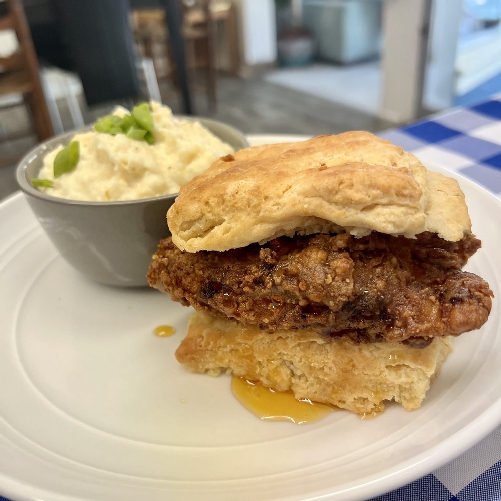 CLARA B’S KITCHEN TABLE - 31 Photos & 14 Reviews - 106 E Main St ...