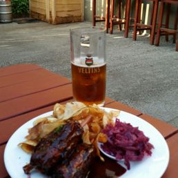 BERLINER PUB - Updated January 2026 - 777 Photos & 767 Reviews - 221 ...