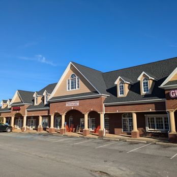 ANDERSON SHOPS - Updated October 2025 - 3622-3628 N Hwy 81, Anderson ...