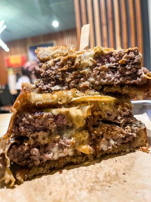 HOPDODDY BURGER BAR - Updated January 2025 - 138 Photos & 97 Reviews ...