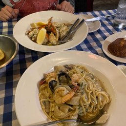 SCOMA’S RESTAURANT - 3723 Photos & 4177 Reviews - Seafood - 1965 Al ...