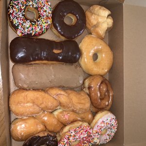 BOSA DONUTS - Updated June 2025 - 39 Photos & 20 Reviews - 17061 Ave Of ...