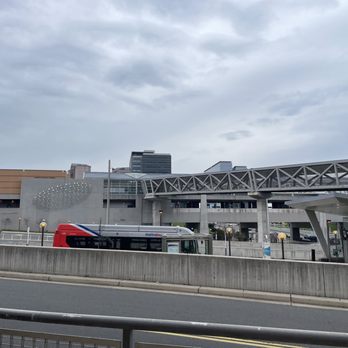 TYSONS CORNER METRO STATION - Updated December 2025 - 95 Photos & 27 ...