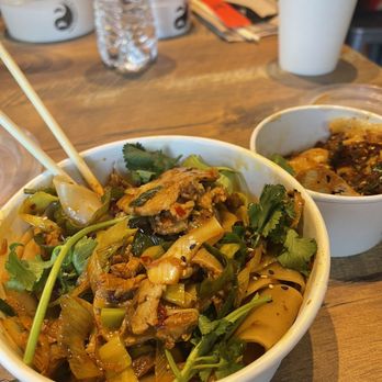 THE DUMPLING LADY - Updated October 2025 - 57 Photos & 40 Reviews - 327 ...