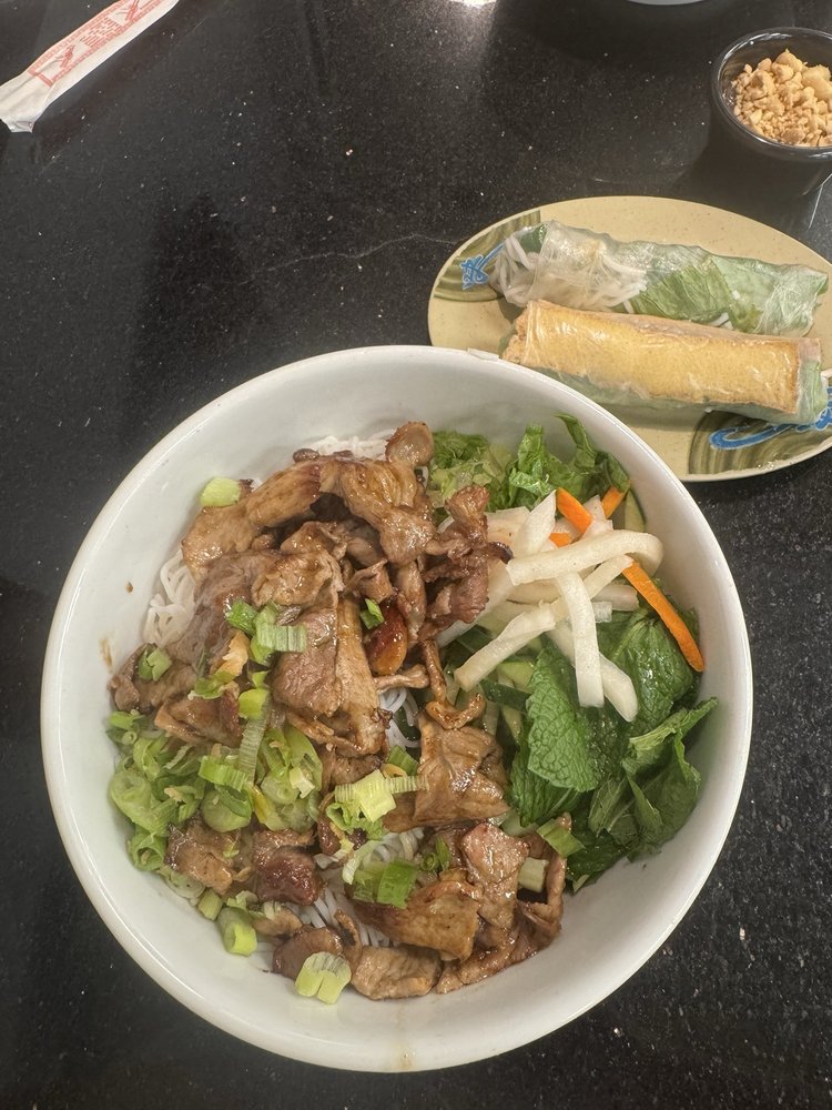 PHO 79 - Updated September 2025 - 1278 Photos & 936 Reviews - 1415 SW ...