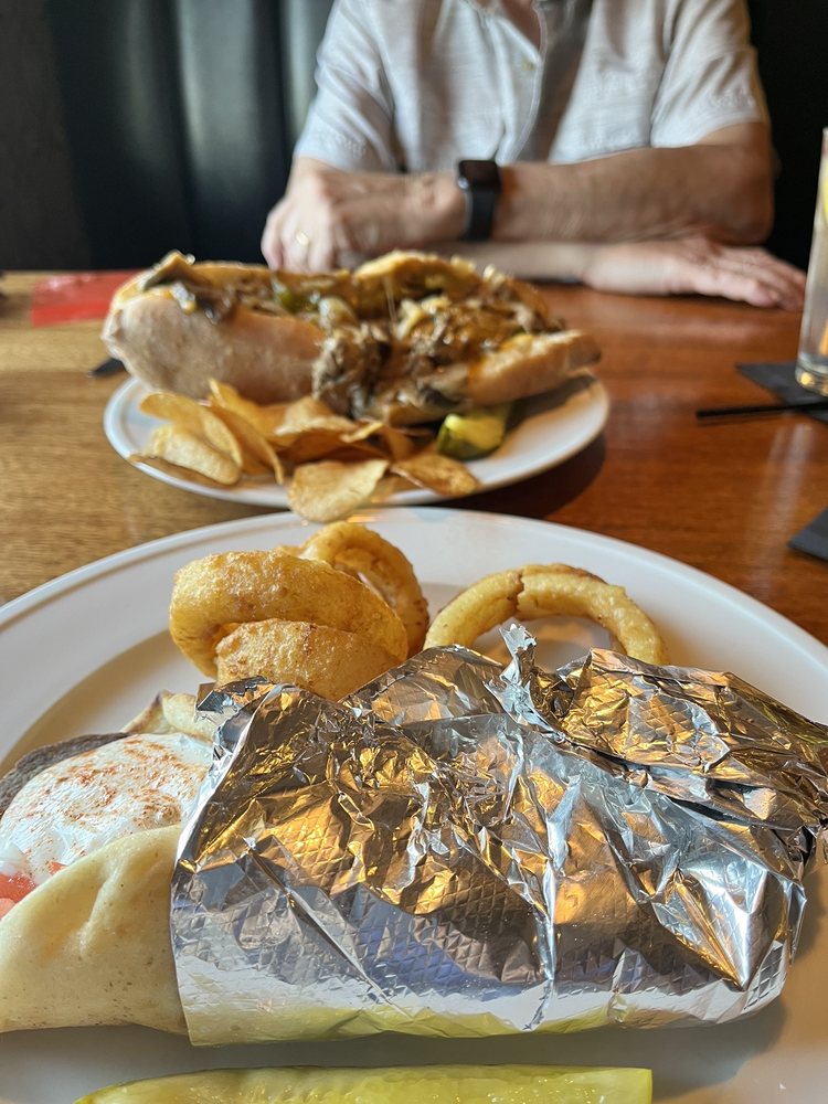 GILLIGANS BAR & GRILL - Updated June 2025 - 57 Photos & 185 Reviews ...