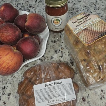 THE PEACH PLACE - Updated January 2026 - 14 Photos - 2925 US-301 S ...