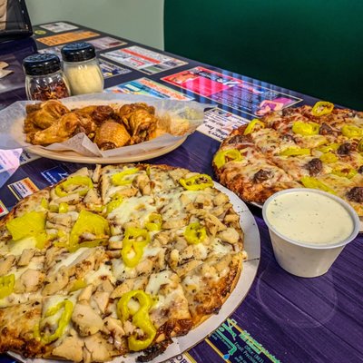 PIZZA CONNECTION - Updated October 2024 - 53 Photos & 113 Reviews - 220 ...