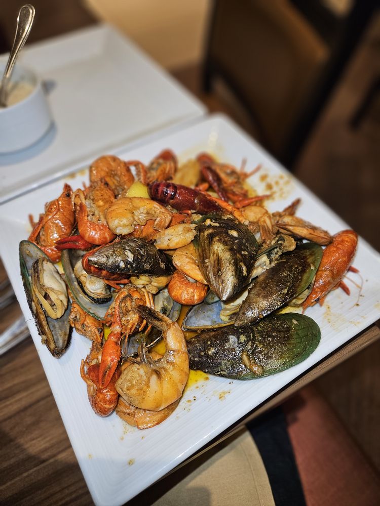 FRESH HARVEST BUFFET - Updated December 2025 - 441 Photos & 236 Reviews ...