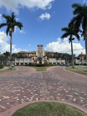 THE TESORO CLUB - Updated December 2025 - 21 Photos - 2000 SE Via ...