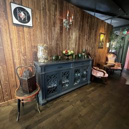 LONELY SIREN - Updated July 2025 - 161 Photos & 64 Reviews - 1501 Pike ...