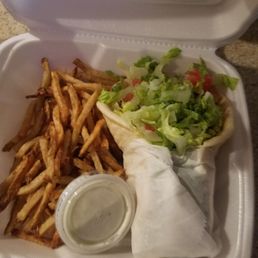 YANNI’S GYRO EXPRESS CAFE - Updated July 2024 - 162 Photos & 201 ...
