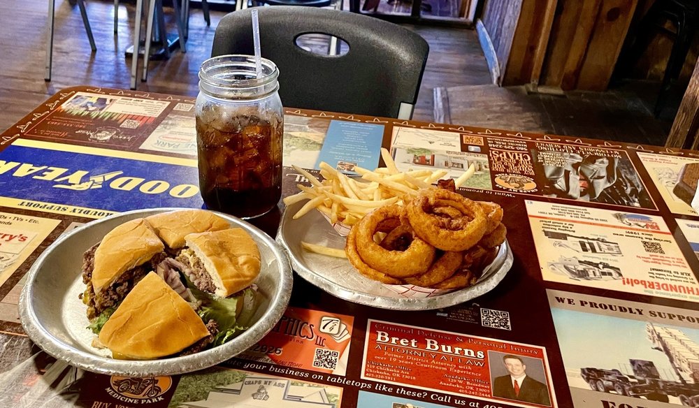 MEERS STORE AND RESTAURANT - Updated March 2024 - 346 Photos & 365 ...