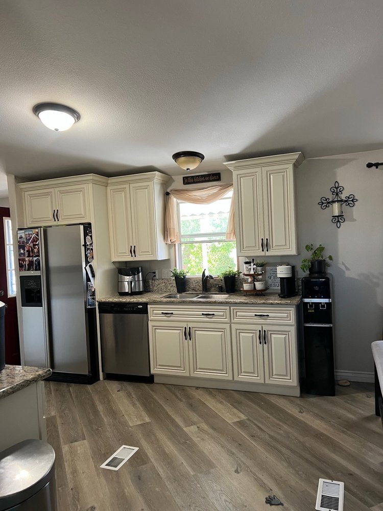 ICONIC FLOORS AND MORE - 22 Photos - San Jacinto, California - Flooring ...