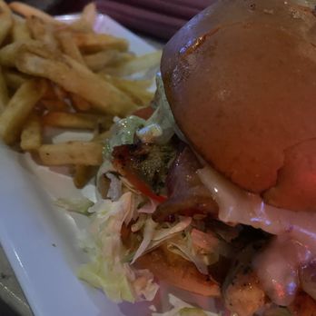 423 MAIN BAR GRILL & ROOFTOP - Updated December 2025 - 71 Photos & 73 ...