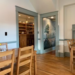 THE BLACKSBURG TAVERN - Updated October 2025 - 127 Photos & 238 Reviews ...