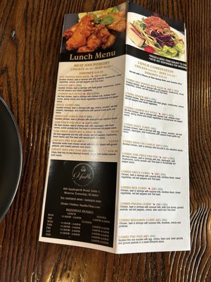 NAA MO THAI RESTAURANT - Updated December 2025 - 113 Photos & 143 ...