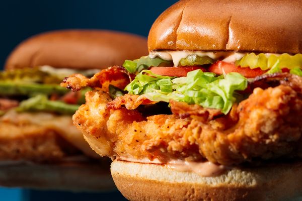 NOBLE CHICKEN - Updated December 2025 - 19 Photos & 12 Reviews - 4600 ...