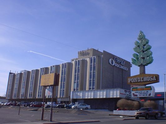 PONDEROSA HOTEL - Updated December 2025 - 18 Reviews - 515 S Virginia ...