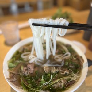 PHO 21 - Updated August 2025 - 1829 Photos & 999 Reviews - 2569 S King ...